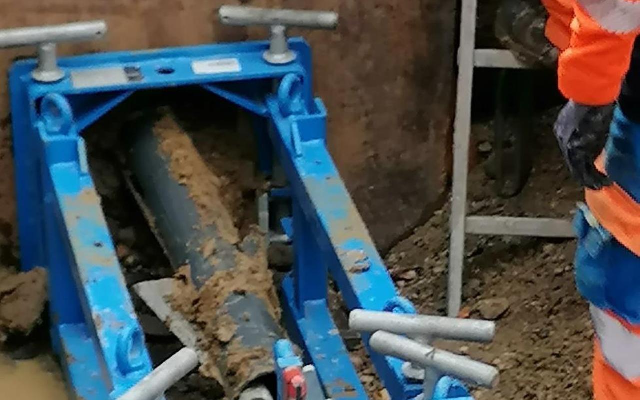 Renouveler les canalisations par éclatement à Auch (32), une technique ...